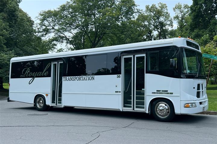 Royale Transportation - Shuttle Bus