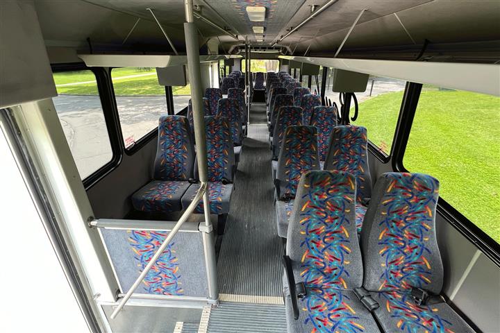 Royale Transportation - Shuttle Bus